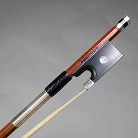 KARL H FNER 12-V4 Violin Bow Octagonal Pernambuco Stick